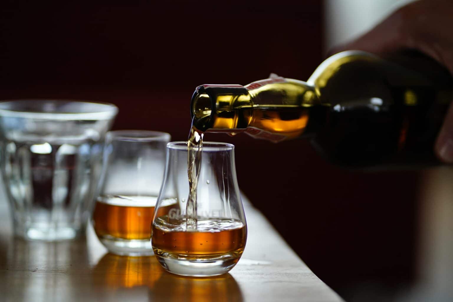 Comment choisir un bon whisky ? Nos astuces - Dandy Chic